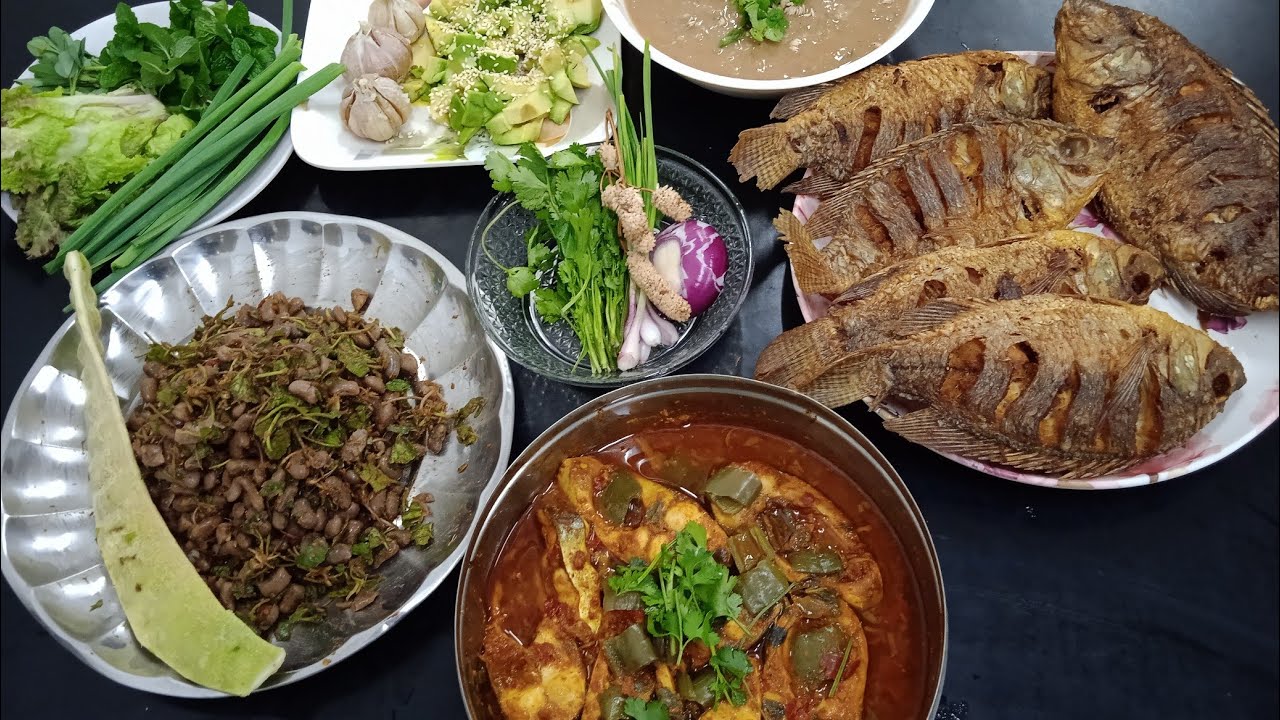 Tunghanbi ataona ( Tilapia fry) , Nga thongba ( fish curry) and Peruk ...