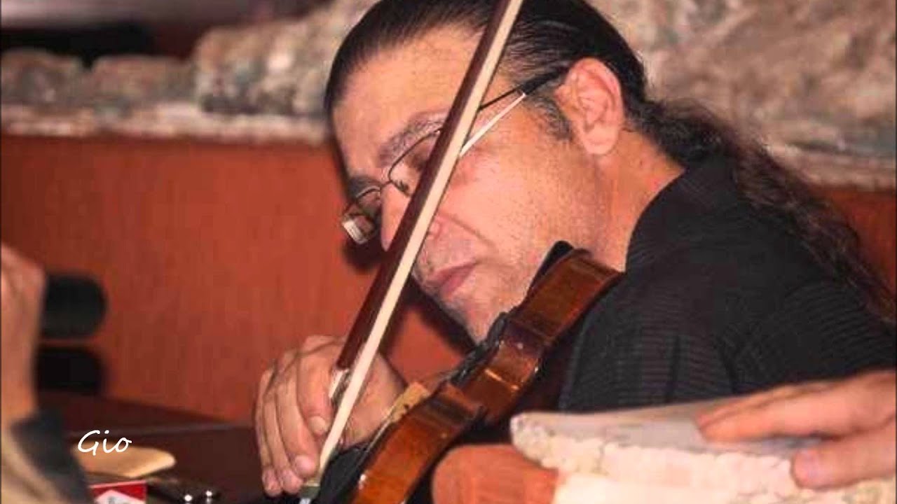 ΟΤΑΝ ΚΛΑΙΕΙ ΤΟ ΒΙΟΛΙ~ Nicos Χατζόπουλος! - YouTube