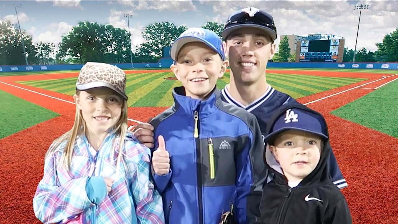 ⚾️KIDS MEET THEIR FAVORITE BASEBALL PLAYER! - YouTube