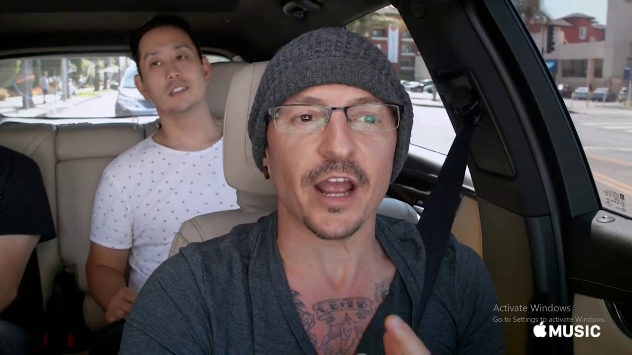 The story behind Chester Bennington's trademark scream - YouTube