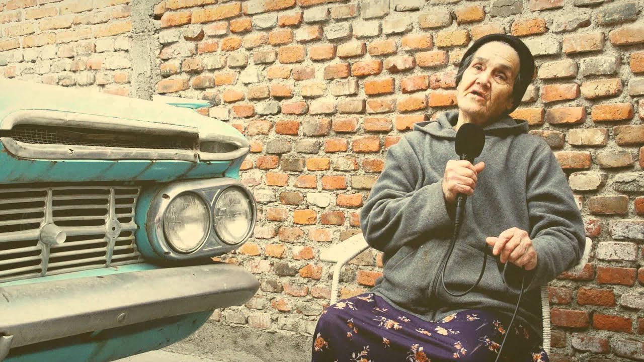 Homenaje a la Maestra Bertha de Lara Martínez (1936-1994) - YouTube