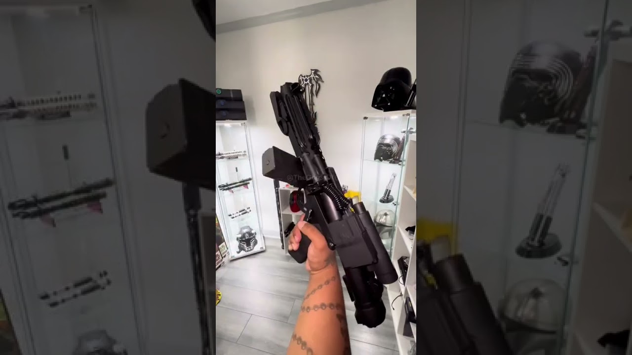 Star Wars E-11 Airsoft Blaster Replica - YouTube