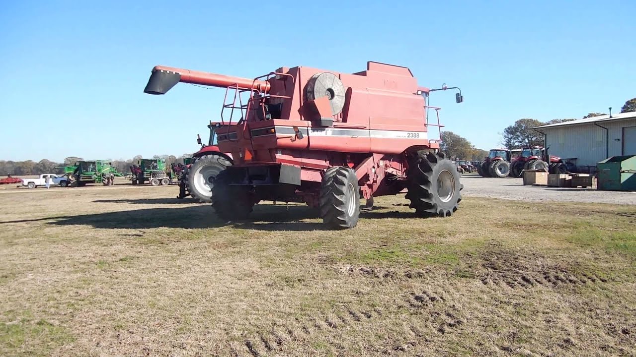 Big Iron Online Auction, Dec/30/15 AM2806, 2388 Combine, - YouTube