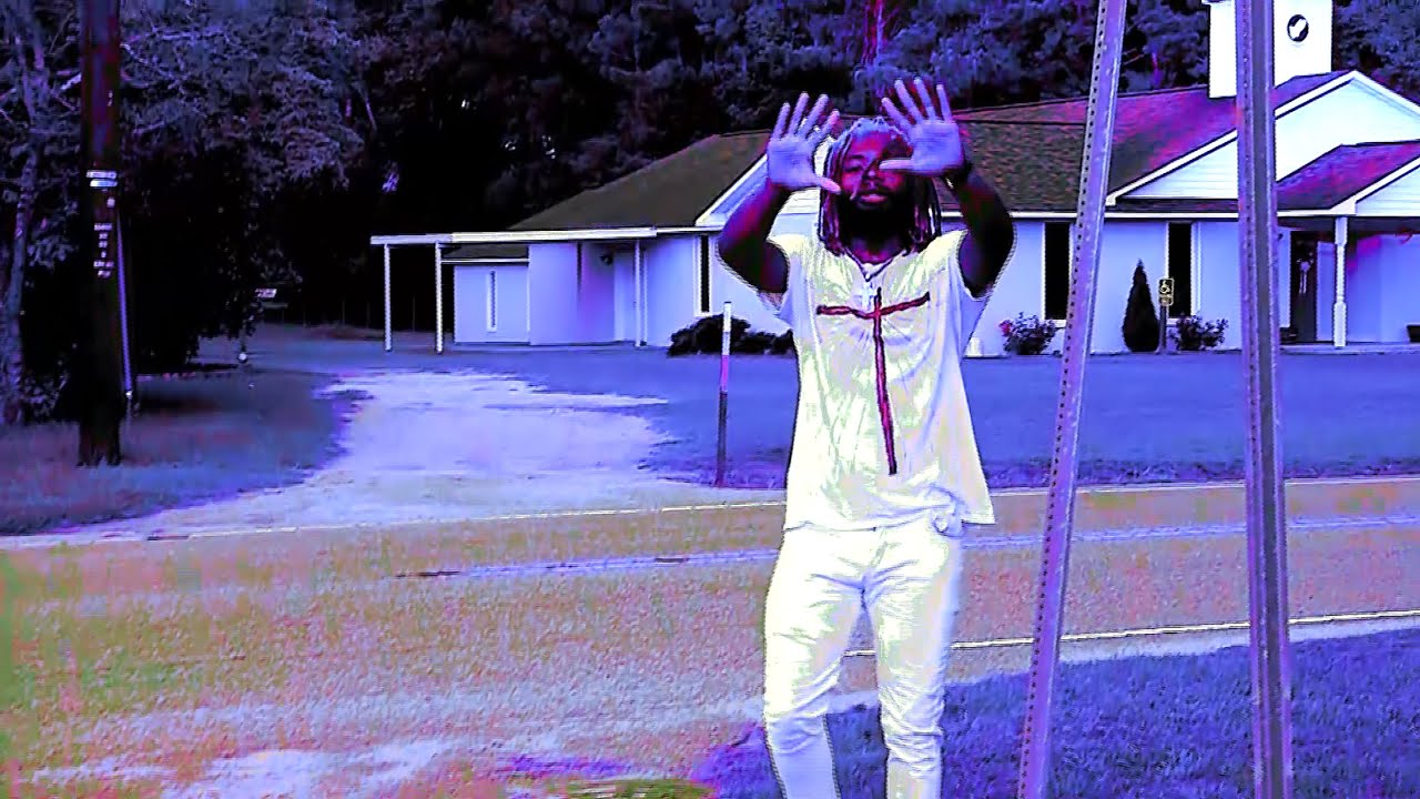 Wes Attack - Prayin (Official Music Video) - YouTube