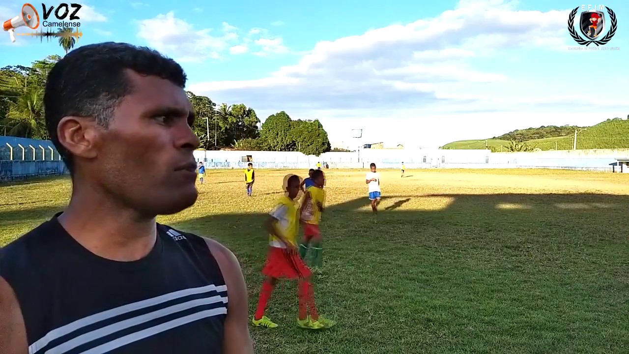 Escolinha de Futebol Jeito Muleke - Voz Camelense - YouTube