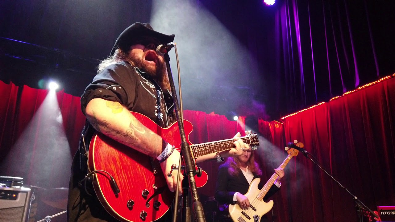 JONATHON BOOGIE LONG @ THE ARDMORE MUSIC HALL 3/22/19 - BURY ME - YouTube