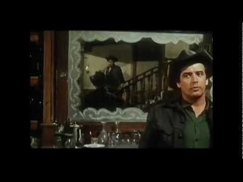 Lex Barker und Pierre Brice sind: