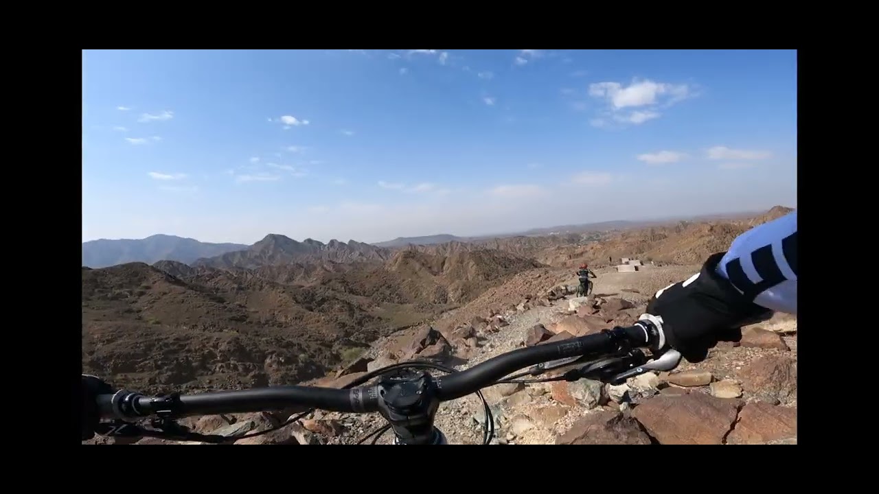 Wednesday Crew at Showka - YouTube