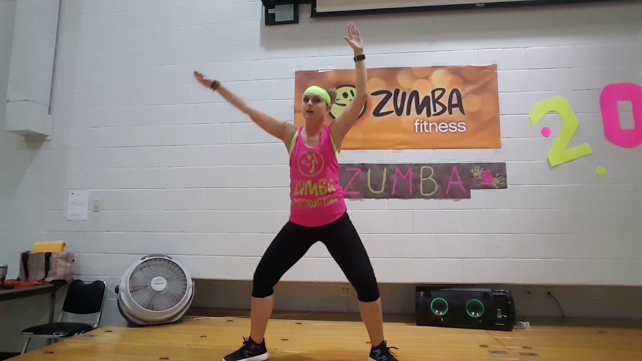 True colors- Cindy Lauper * Zumba Fitness - YouTube