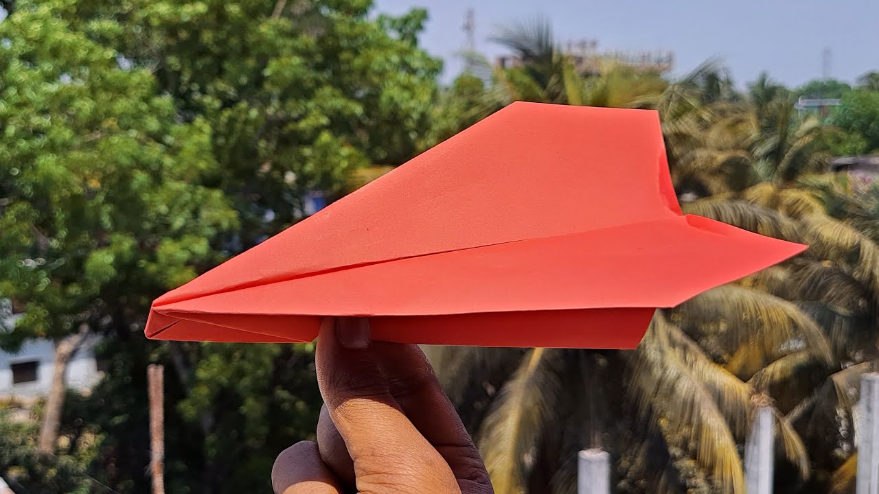 The Long-Sky Paper Airplane That Won First Place In The Competition ...