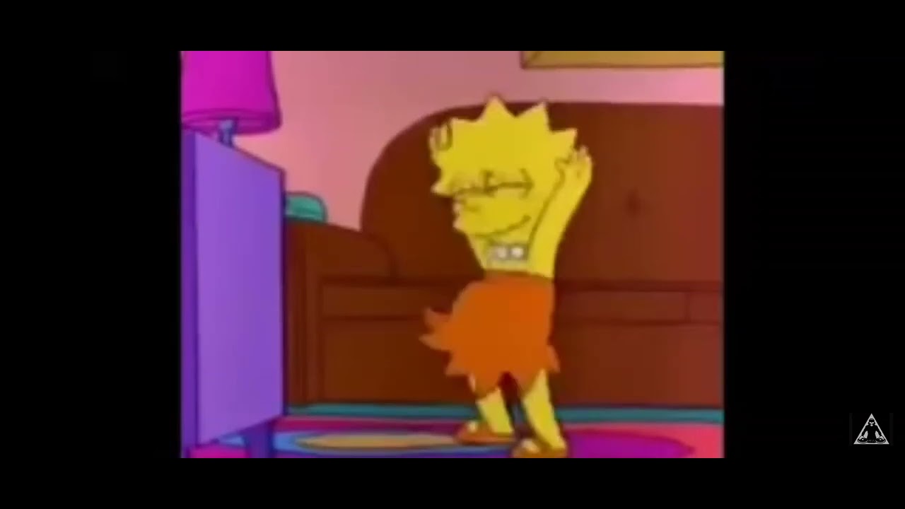 Lisa Simpson dancing with sonic & tails dance music - YouTube