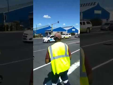 Shoprite truck drivers strike at Cilmor, Cape Town - YouTube