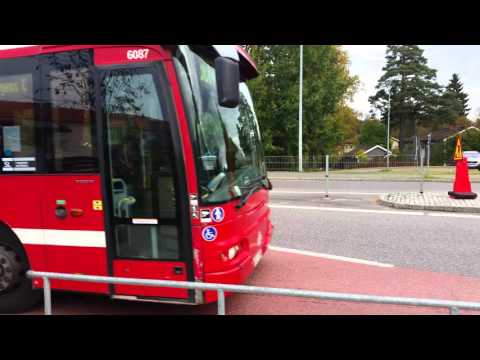 Scania v8 och nobina 6087 - YouTube