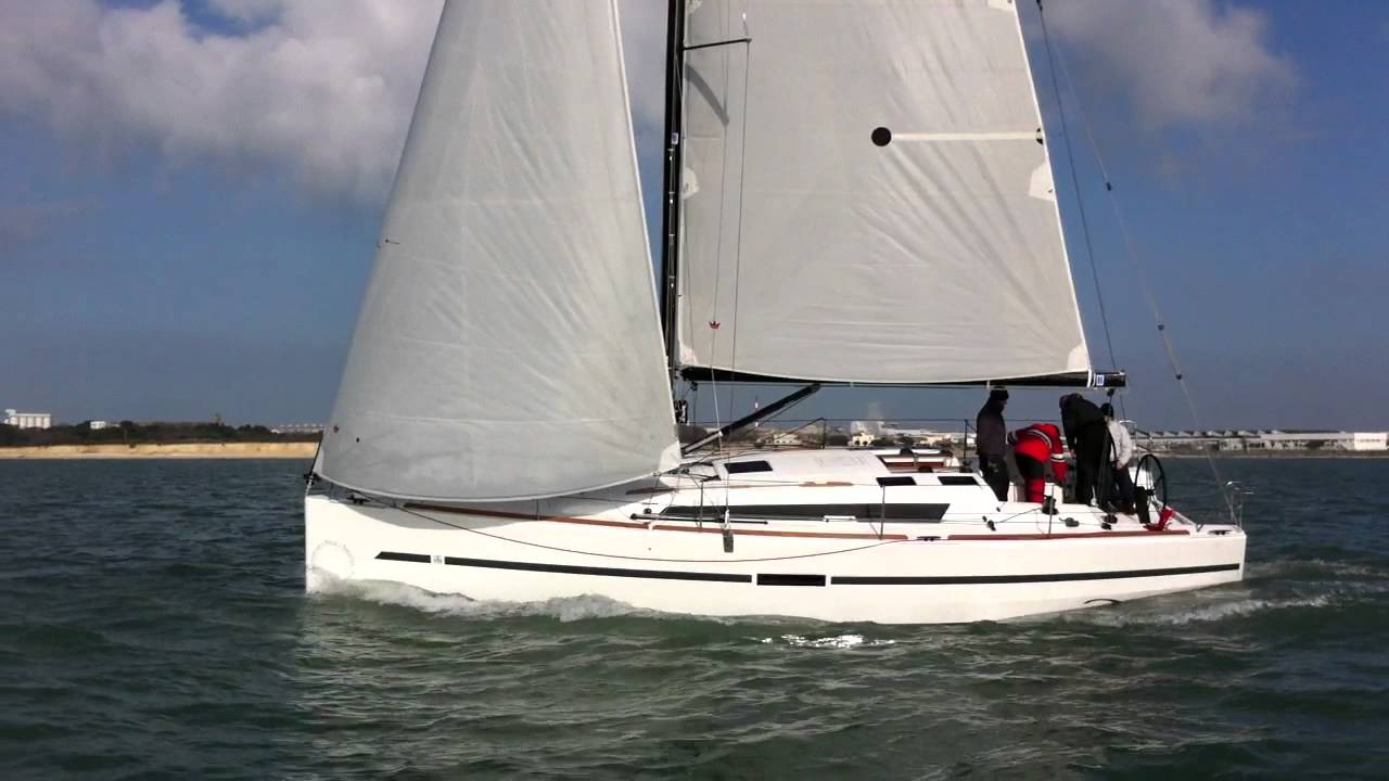 Dufour 36 Performance - Sailing test - YouTube