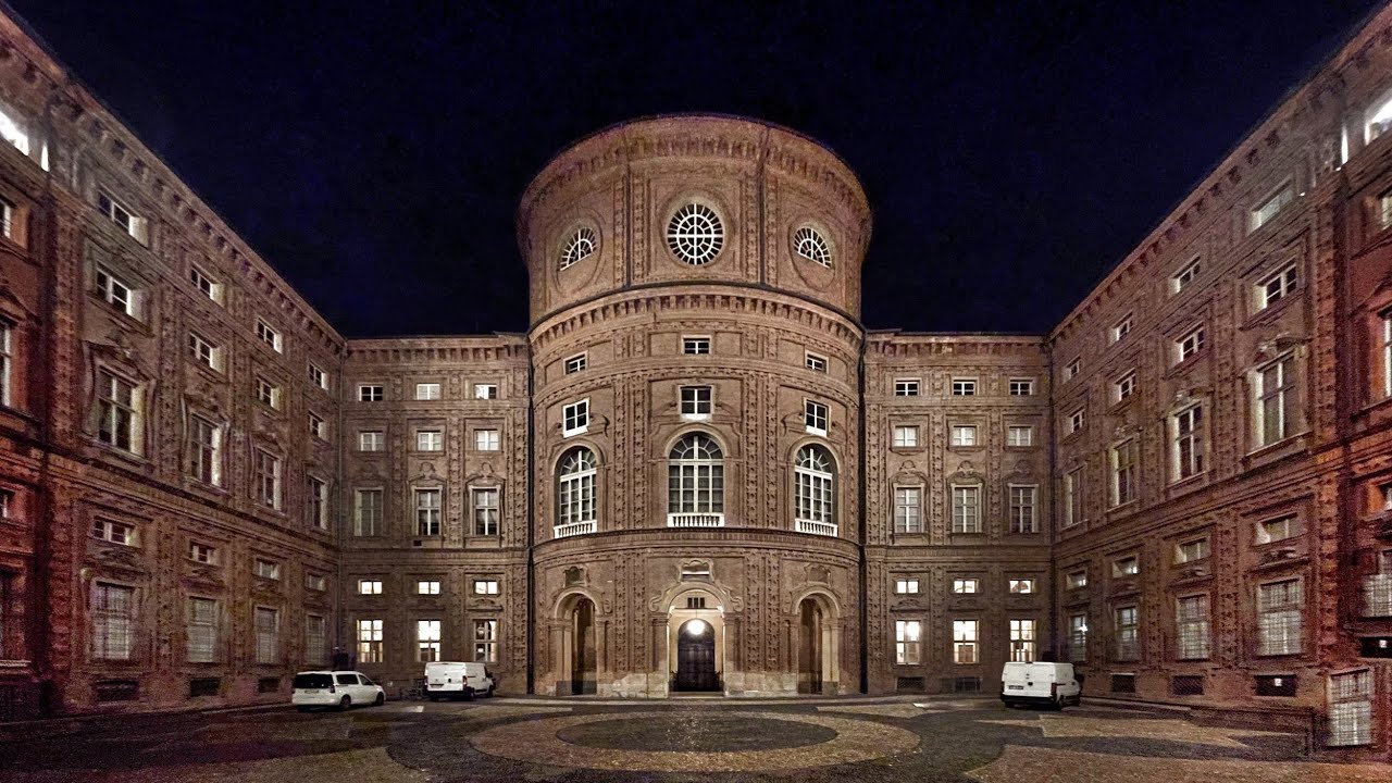 Fachada Del Palacio Carignano De Turín 135 Palazzo Carignano Stock