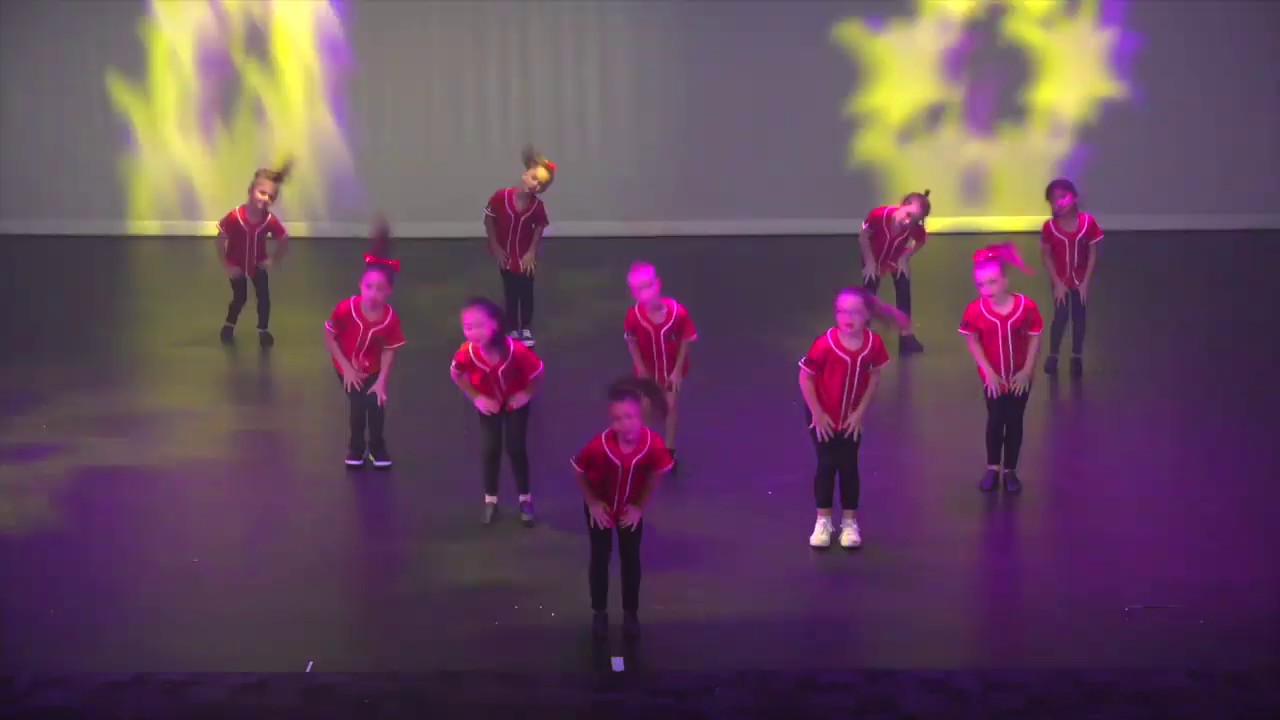 3XT Triple Talent Finale End Of Year Concert 2018 - YouTube