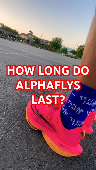 How long does a $300 running shoe last?😳 - YouTube