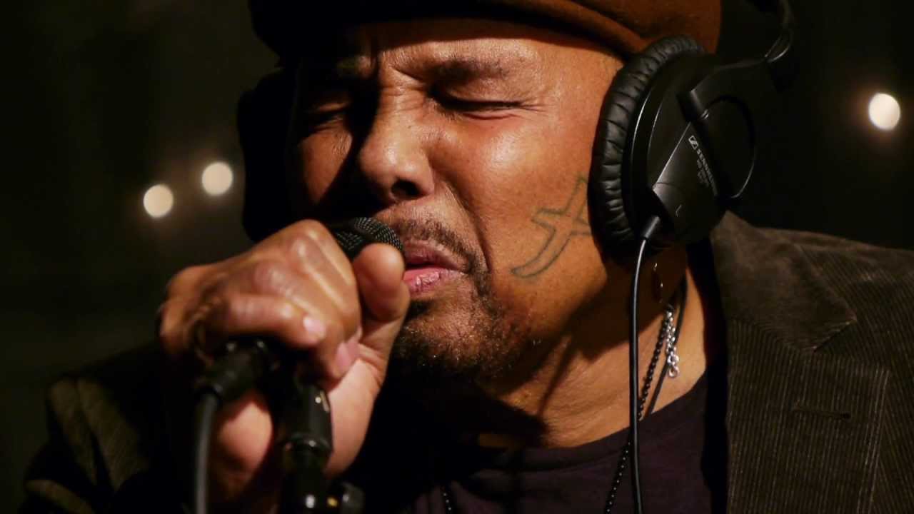 Aaron Neville - This Magic Moment (Live on KEXP) - YouTube