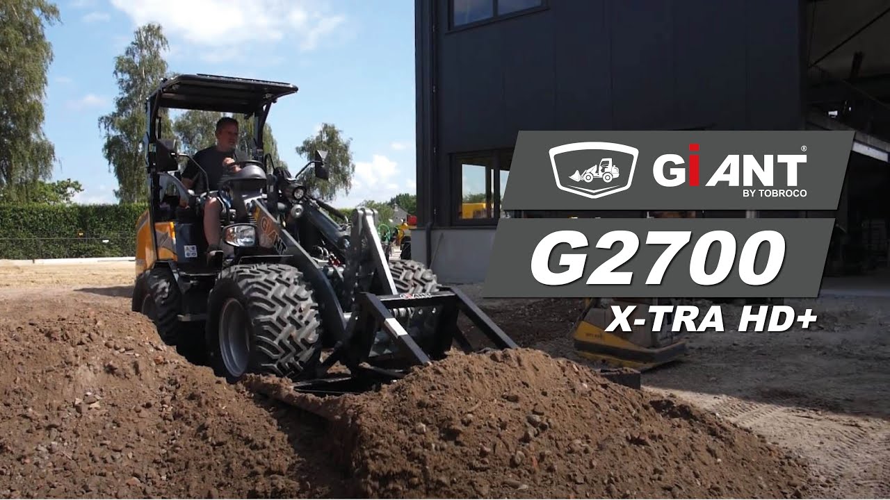 GIANT G2700 X-TRA HD+ LOADER // PERFECT TOOL FOR ROAD WORKERS - YouTube