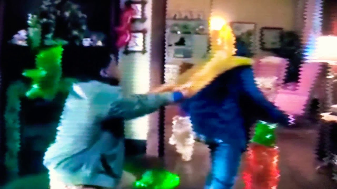 Attack Of The Gummy Bears Fandub - YouTube