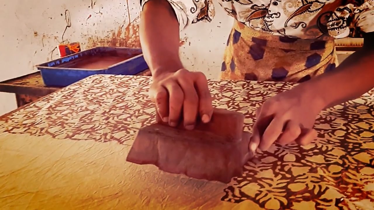 Ajrakh MasterWork Cool Design The Art Of Kutch Ajrakh Printing Ajrakh MasterWork Cool Design The Art Of Kutch Ajrakh Printing