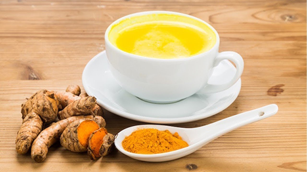 Haldi Ki Chai Ke fayde | Turmeric Tea Benefits - YouTube
