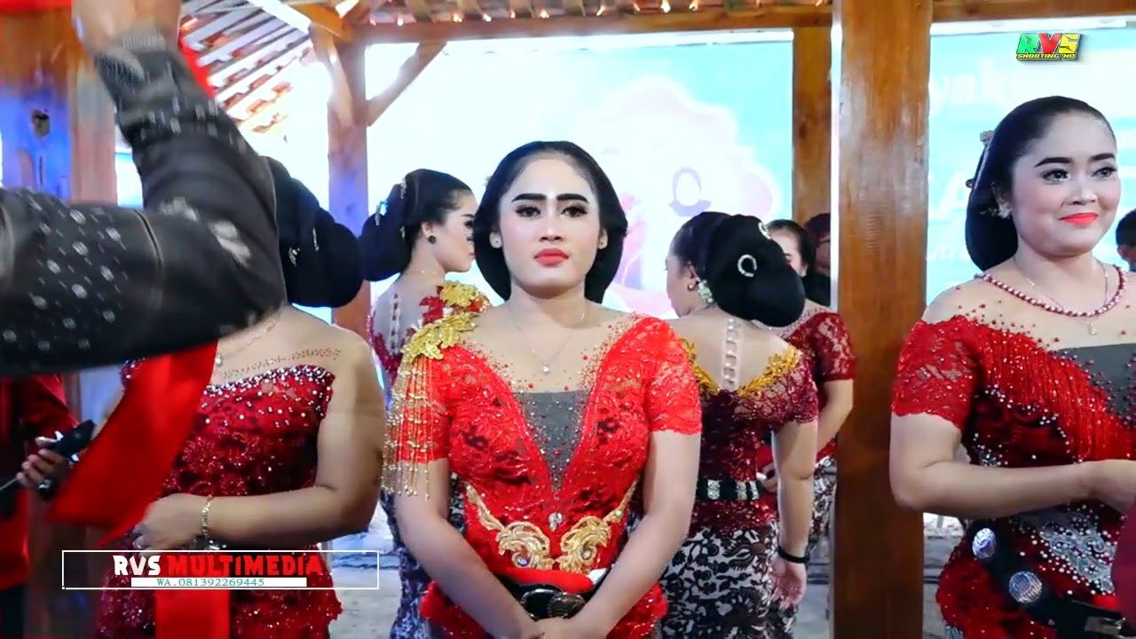 TAYUB RAHAYU NGREMBOKO DANCE TAYUB JAVANESE Traditional Dance & music ...
