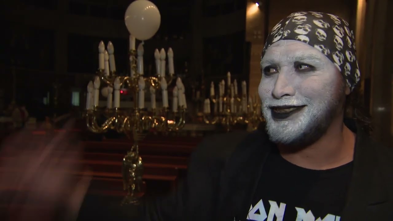 Charly Manson, una figura entregada a la lucha libre - YouTube