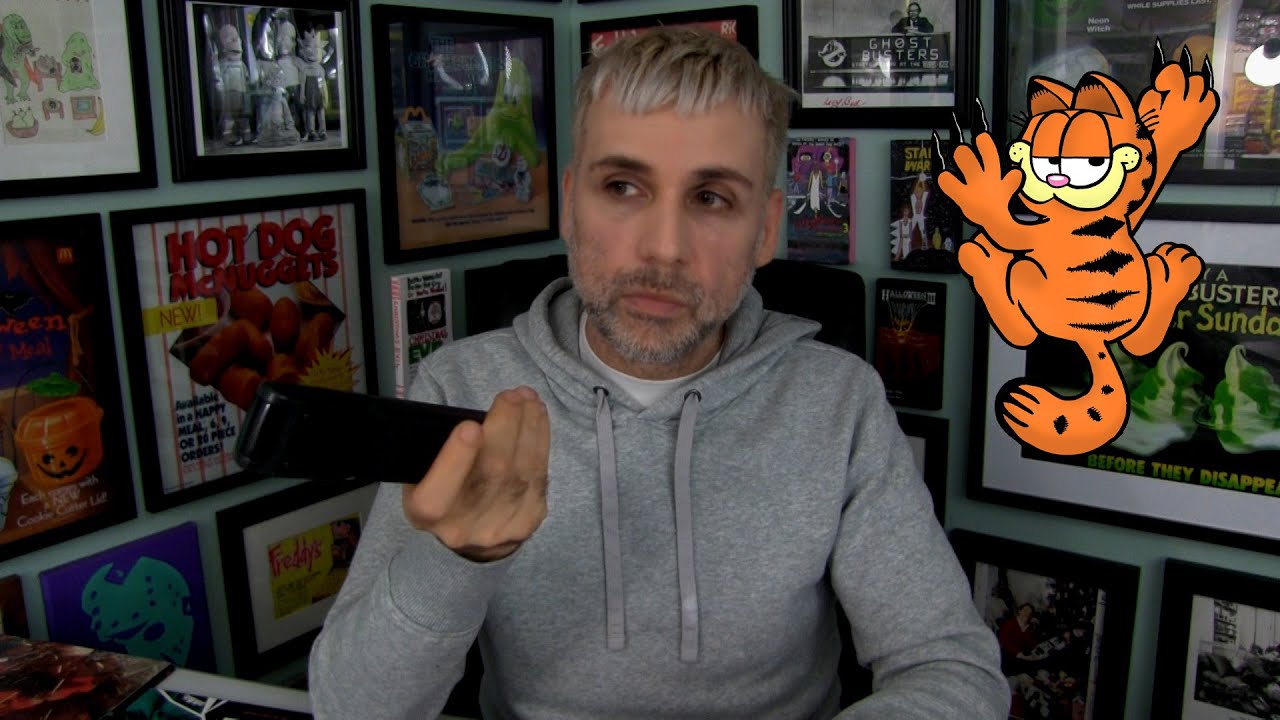 Diving into the 1999 TV broadcast of Garfield's Halloween Adventure ...