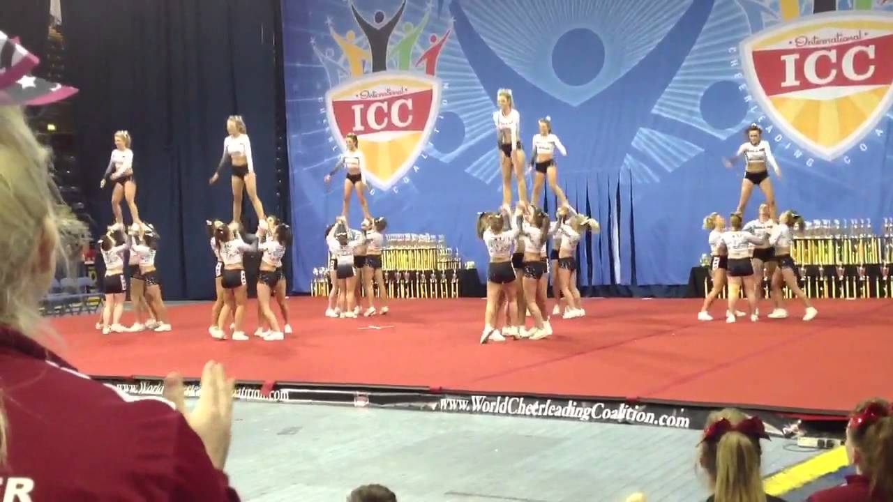 Hallam Cheer Silver - ICC Nationals Day 1 - YouTube