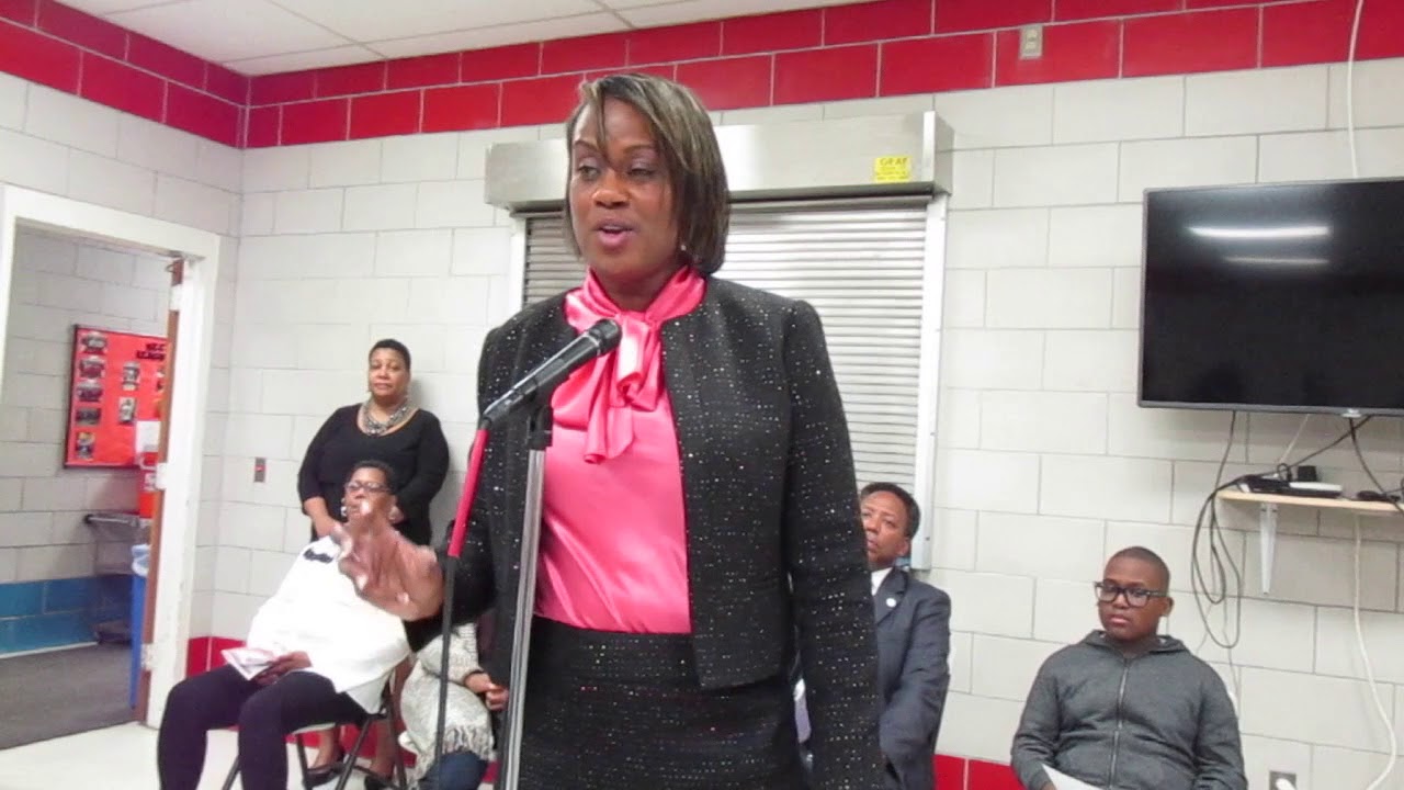 Atiya Perkins' acceptance speech - YouTube