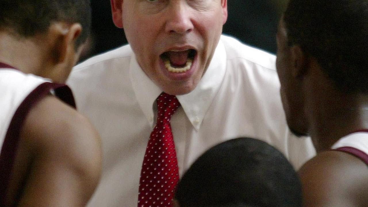 Fulton coach Jody Wright wins Lifetime Achievement Award - YouTube