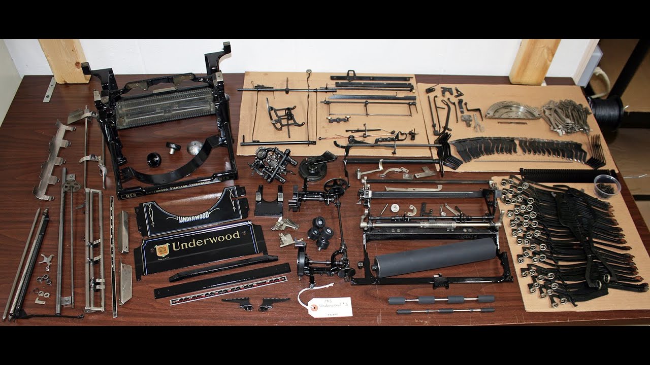 Disassembled 1913 Underwood 5 Standard Typewriter - YouTube