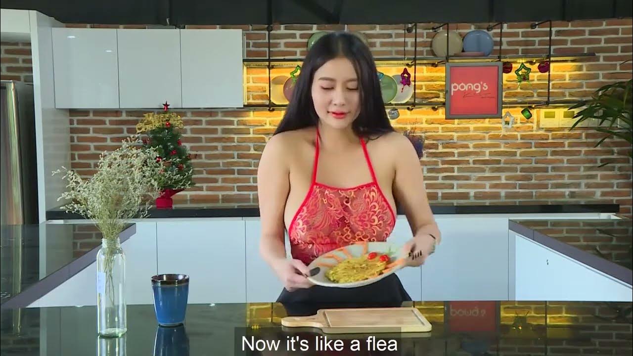 Amazing Food Served By Beautiful Thai Lady - Thailand Street Food - YouTube