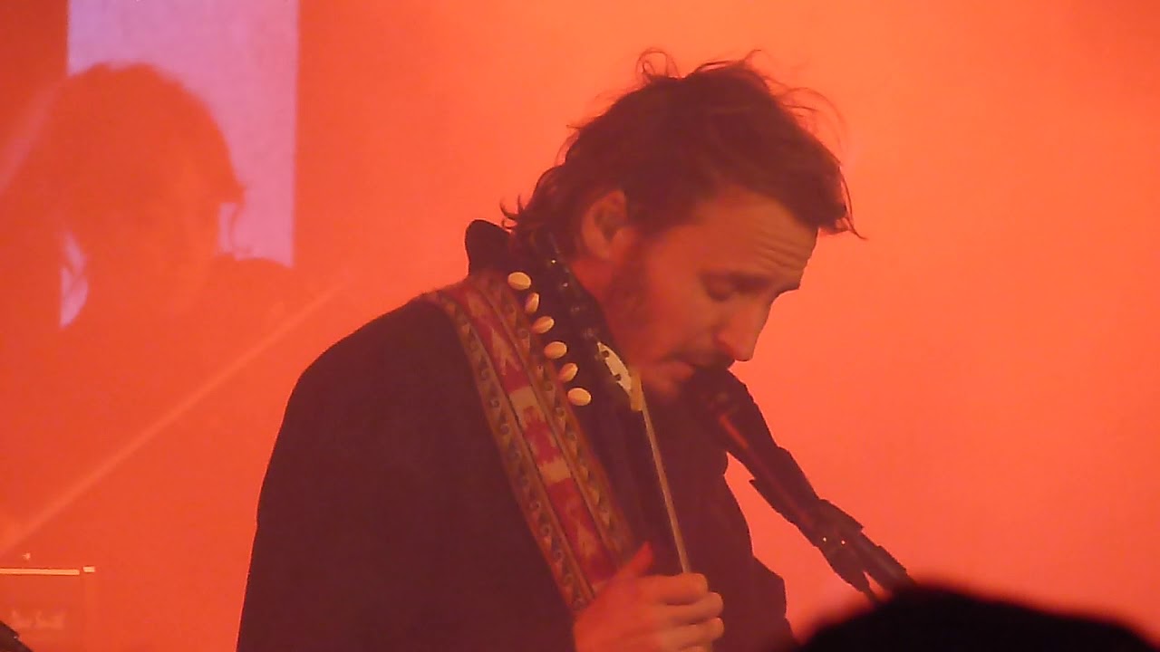 Ben Howard/Agatha's Song/Tobacco Docks/8.11.2018 - YouTube