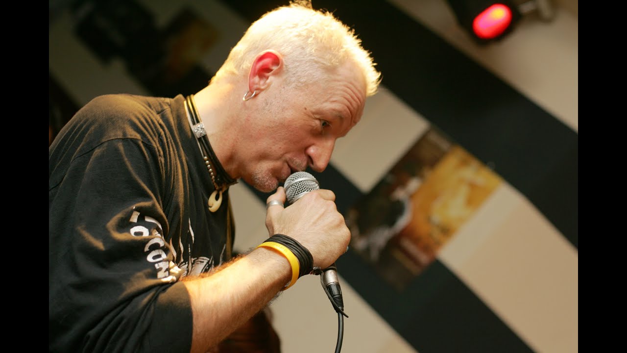 Jean-Louis Vigneron "Avec Le Temps" (L. Ferré) - YouTube