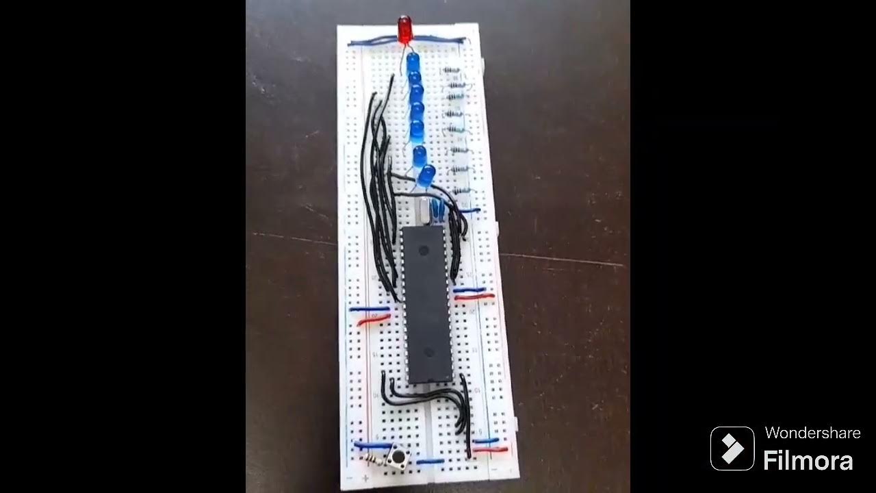 Práctica 2 Secuencia de encendido de LEDS - YouTube