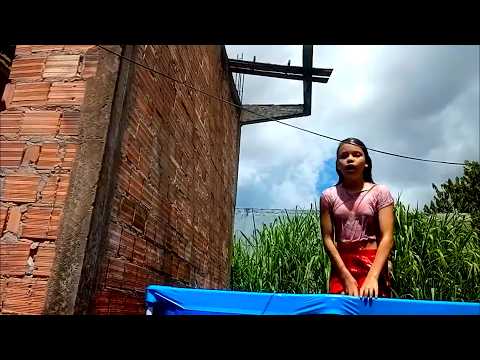 Tomando Banho de Piscina Com Minha Irma - Desafio Pool Challenge