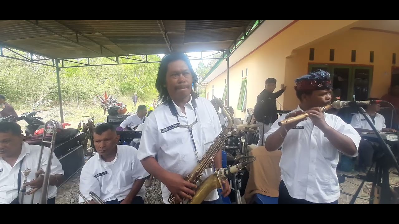 UNING-UNINGAN BATARA GURU/BONA PASOGIT BAND/HP 081344180062 - YouTube