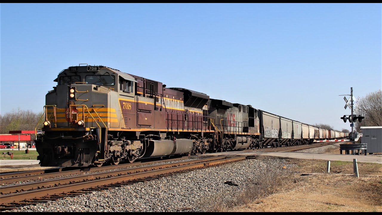 Some great catch's on the CPKC Heavener Sub including CP 7018, a NS duo and more. - YouTube