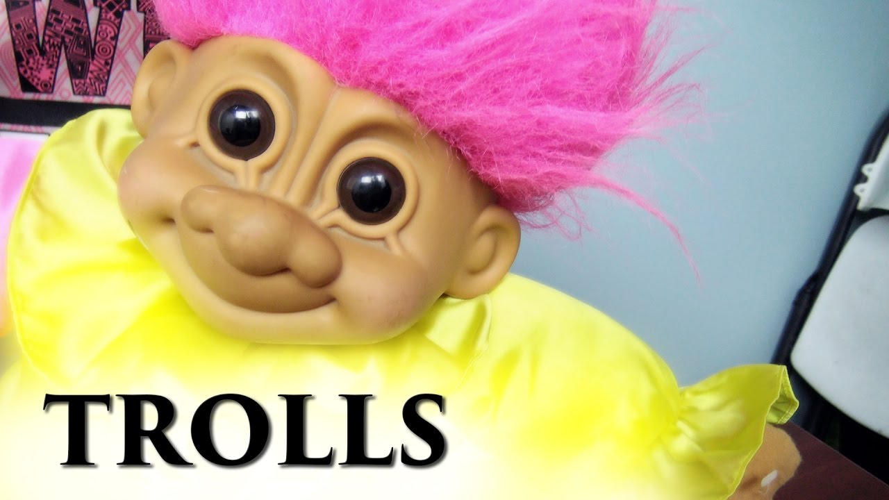 Trolls Super Fun Playtime with Trolls Swimming Pool Hair Up Colors ...