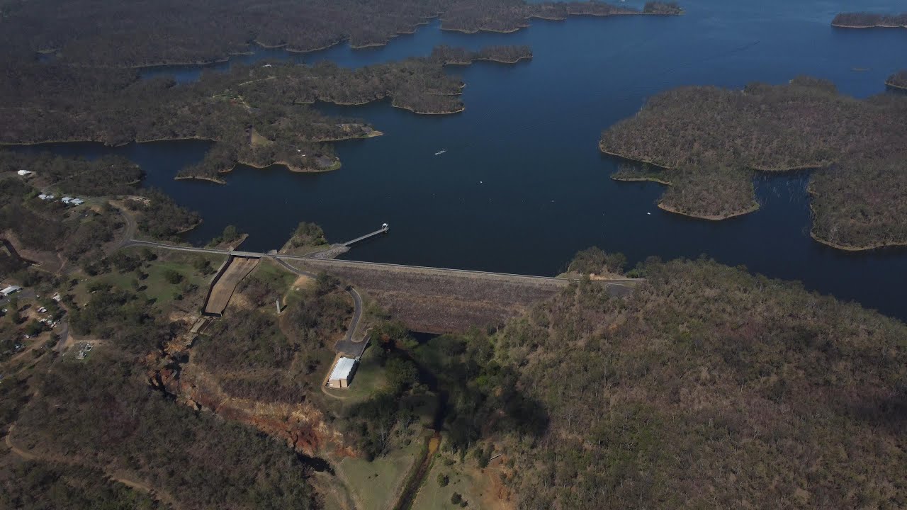 Lake Monduran Dam Wall and Spillway - YouTube