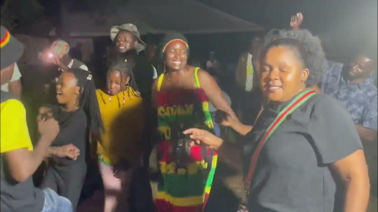 LUTENDO MUSIC BAND LIVE AT THATHE VONDO - YouTube