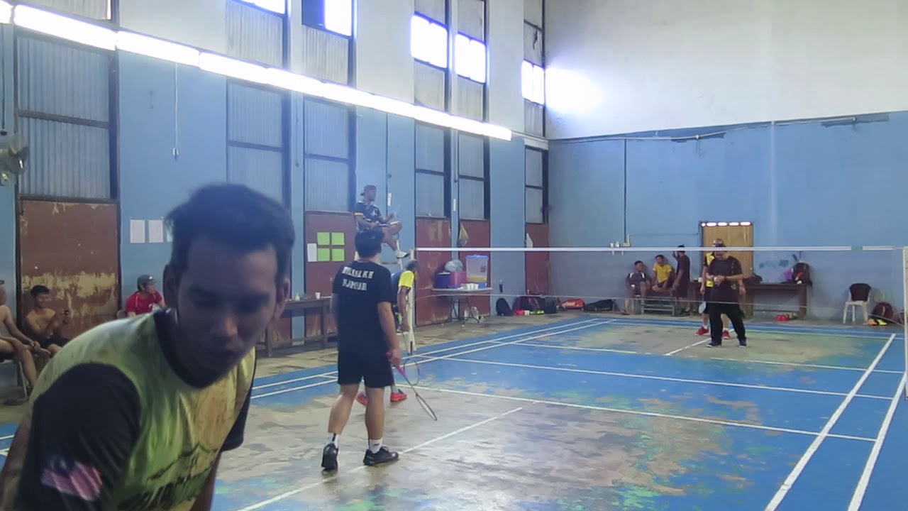 Liga Badminton Kg Sentang - YouTube