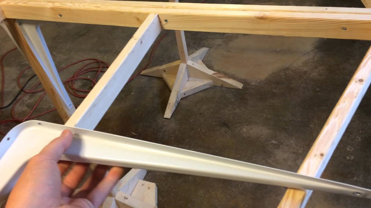 Model Train Layout Update #10 Lift! - YouTube