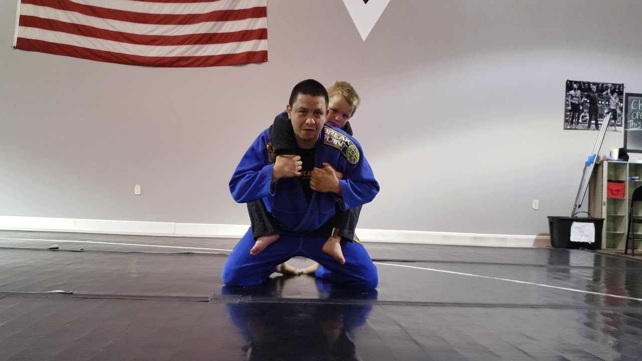 Kids BJJ: Bucking Bronco game - YouTube