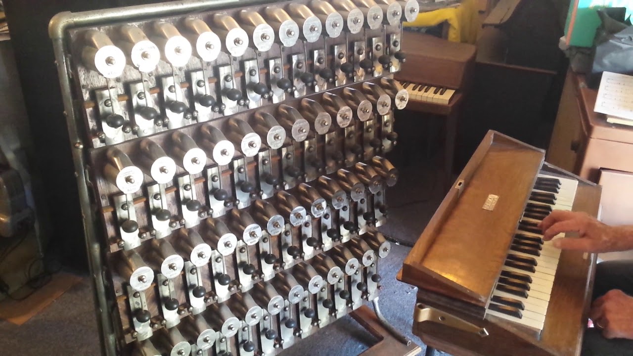 Vintage Antique J.C. Deagan Una-Fon 49 chimes, 4-Octave electric bells ...