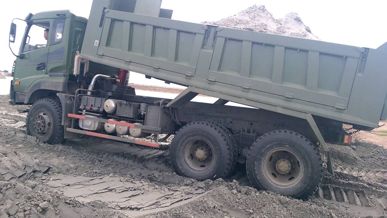 Dump truck with three driven axle - YouTube