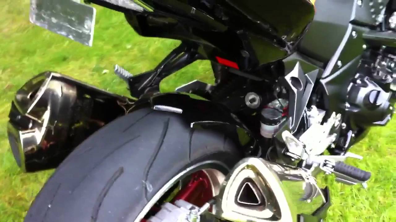 My KAWASAKI Z1000 2007 - YouTube