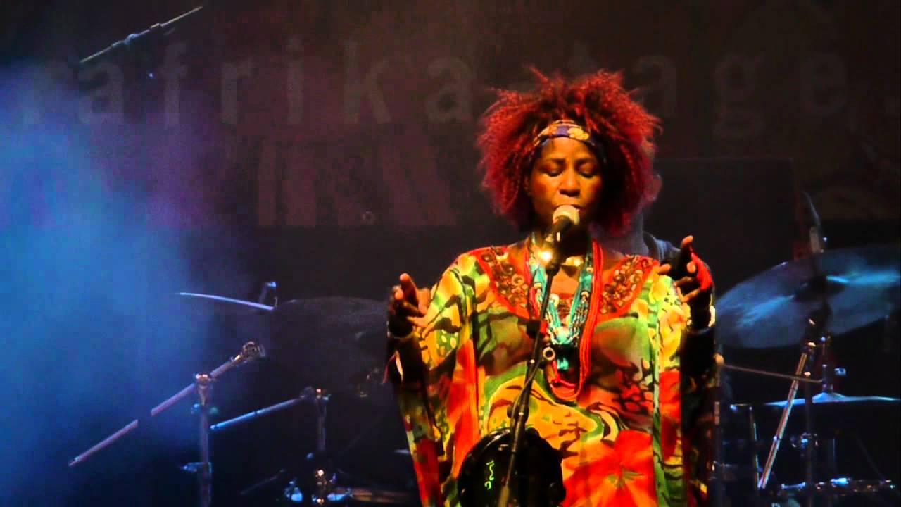 Jenny Bell - Earthbeat 2012, Afrikatage Wien - TRAILER - YouTube